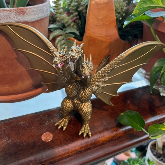 Bandai Godzilla King Ghidora | Toys | Bandai King Ghidora Action Figure ...